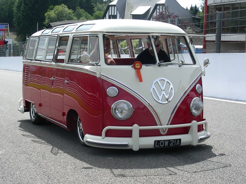 LE BUG SHOW